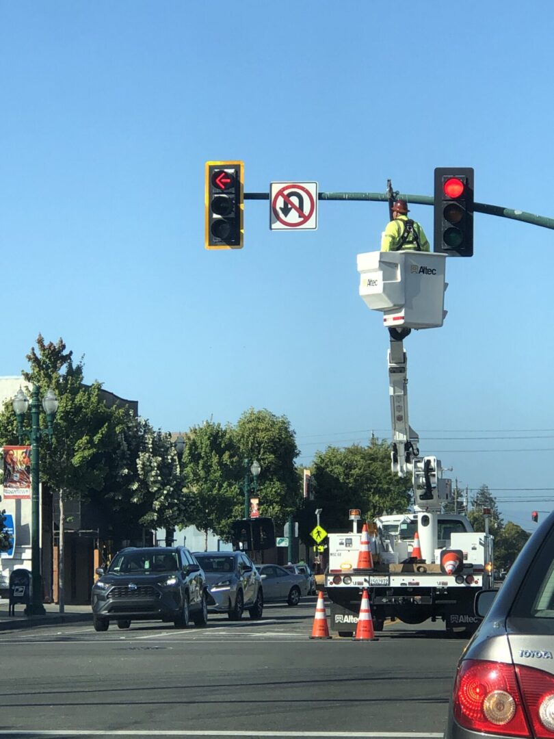 Traffic Signal Maintenance - AIM Engineering Consultants, Inc.